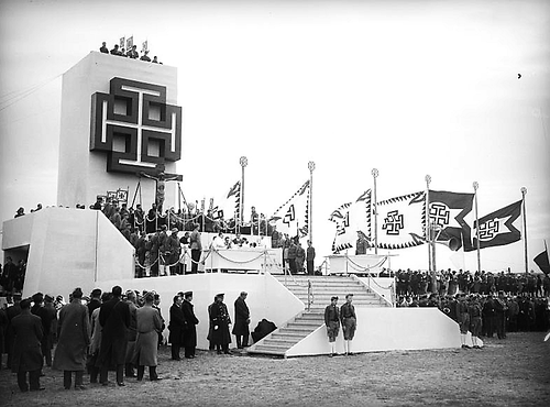 Vaterländische Front | AEIOU Österreich-Lexikon im Austria-Forum