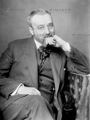 Portrait Alfred Bernau | Bernau, Alfred | Historische Bilder (IMAGNO ...