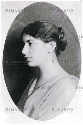 Anna Freud (1) | Freud, Anna | Historische Bilder (IMAGNO) | Bilder im ...