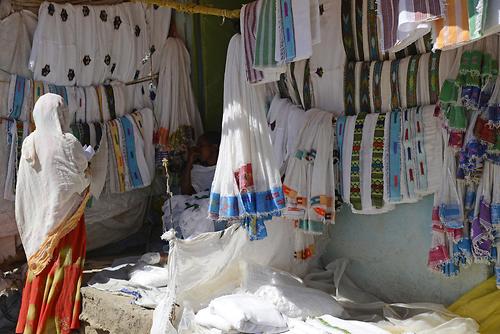 Axum - Clothes Market (1) | Axum | Pictures | Geography im Austria-Forum