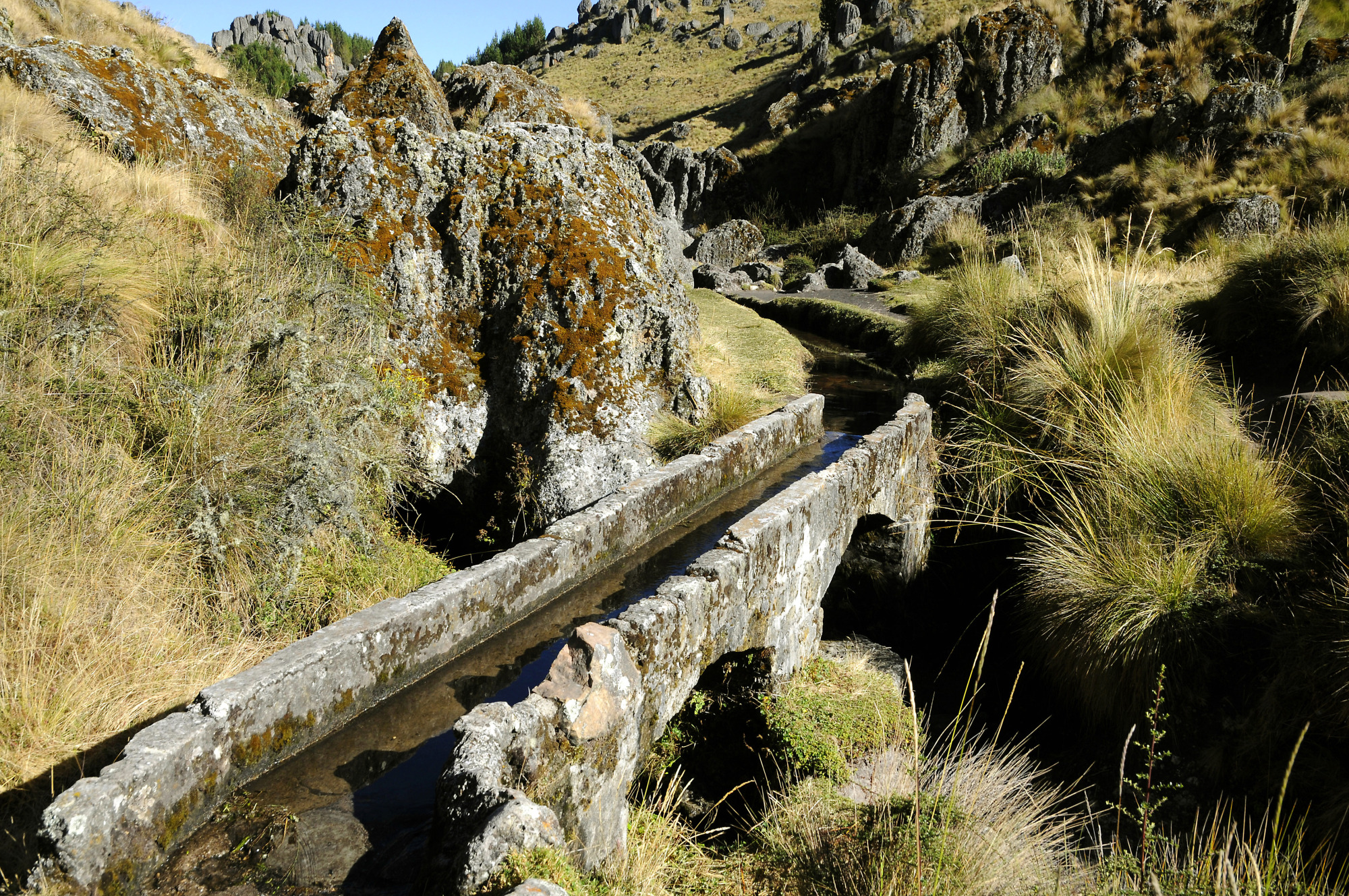 Cumbemayo - Aqueduct (1) | Cajamarca | Pictures | Geography im Austria ...