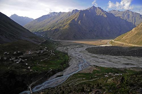 The Valley near Gemur (2) | Lahaul Valley | Pictures | Geography im ...