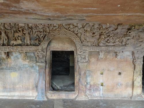 Udayagiri Caves - Rani Gumpha (5) | Udayagiri | Geography im Austria-Forum