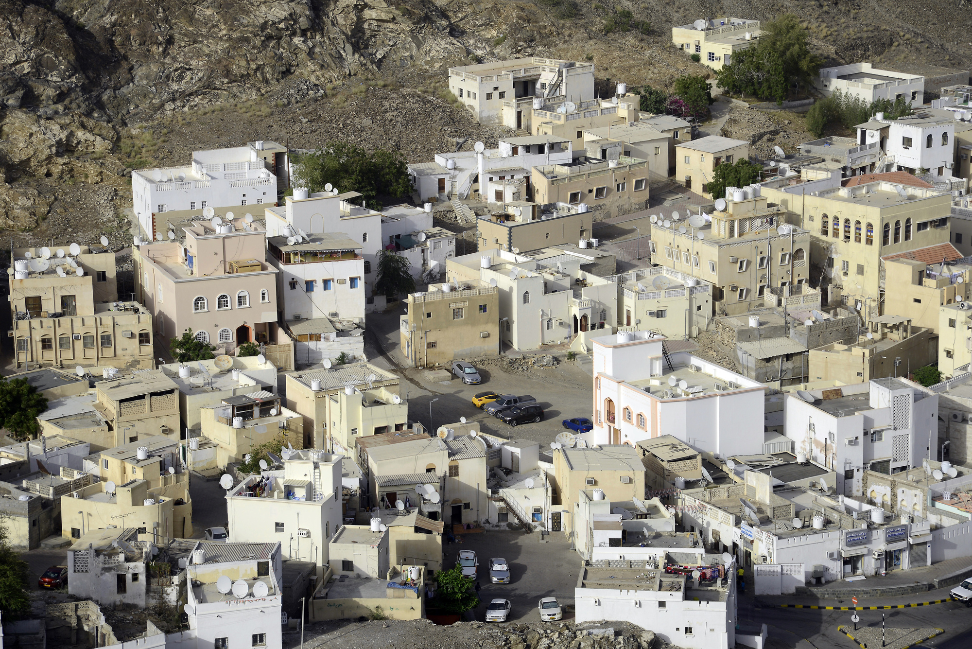 Old Part of Muscat - Cubic Houses | Muscat | Pictures | Geography im ...