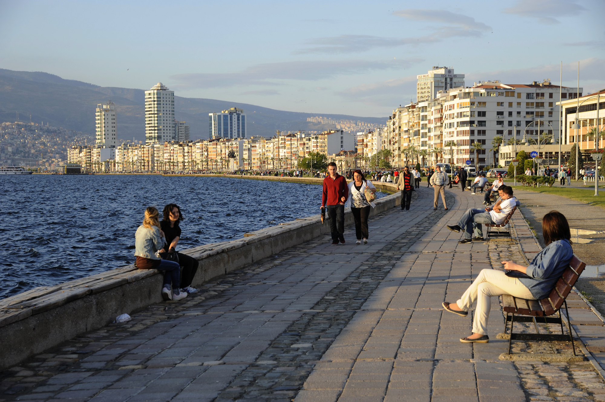 İzmir - Kordon (3) | İzmir - Milet - Bodrum | Pictures | Geography im ...