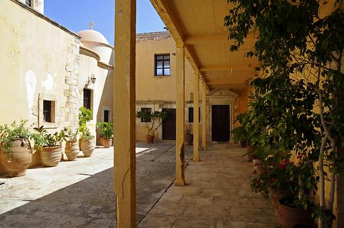 Rodopoú - Gonia Monastery (2) | West Coast of Crete | Geography im ...