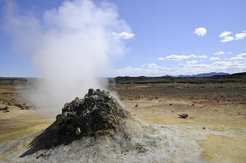 Namafjall - Fumarole | Iceland's North | Pictures | Geography im ...
