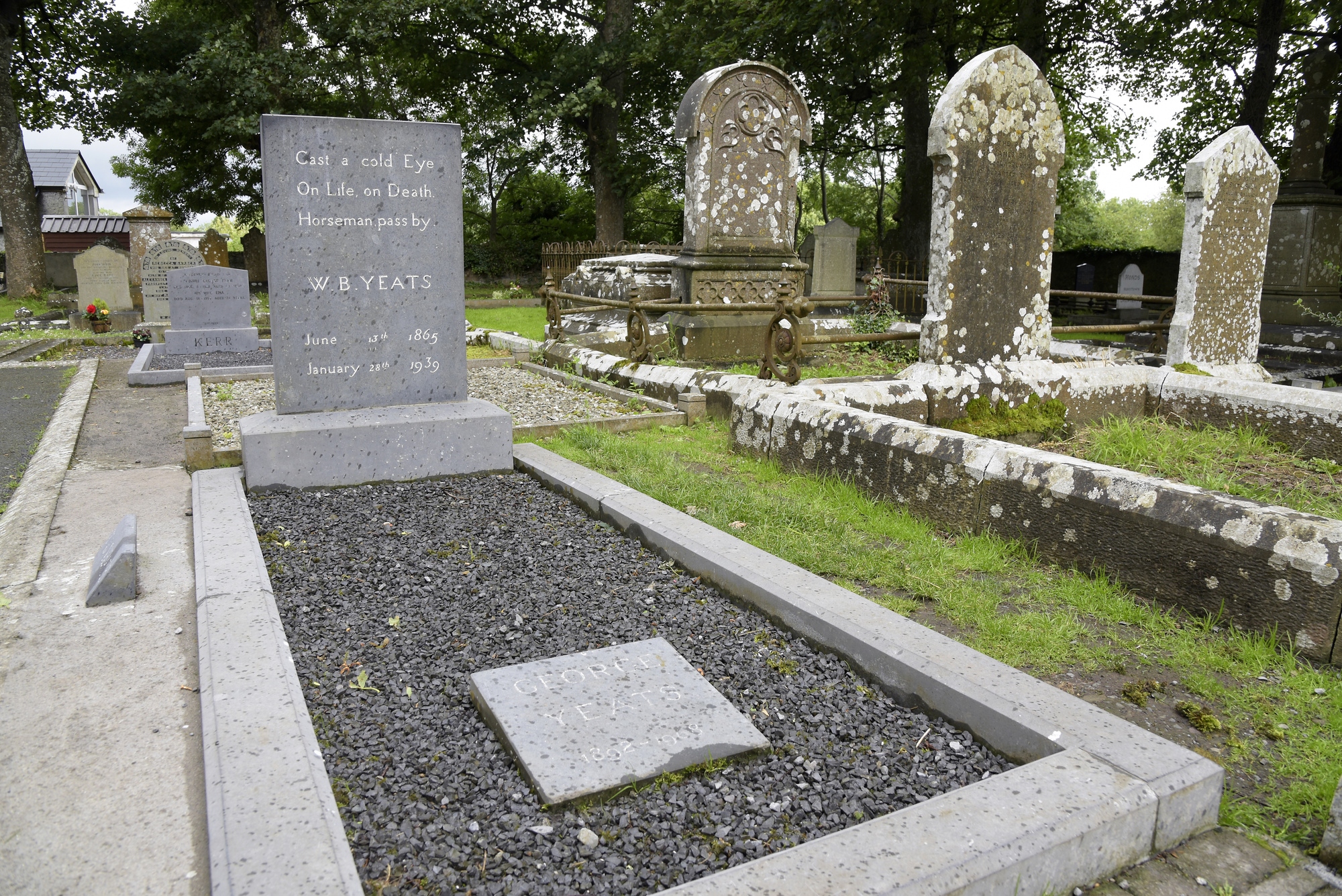 Drumcliff - St Columba's Church; WB Yeats Memorial (2) | Donegal ...