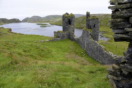 Three Castles Head - Dunlough Castle (2) | South-West | Geography im ...