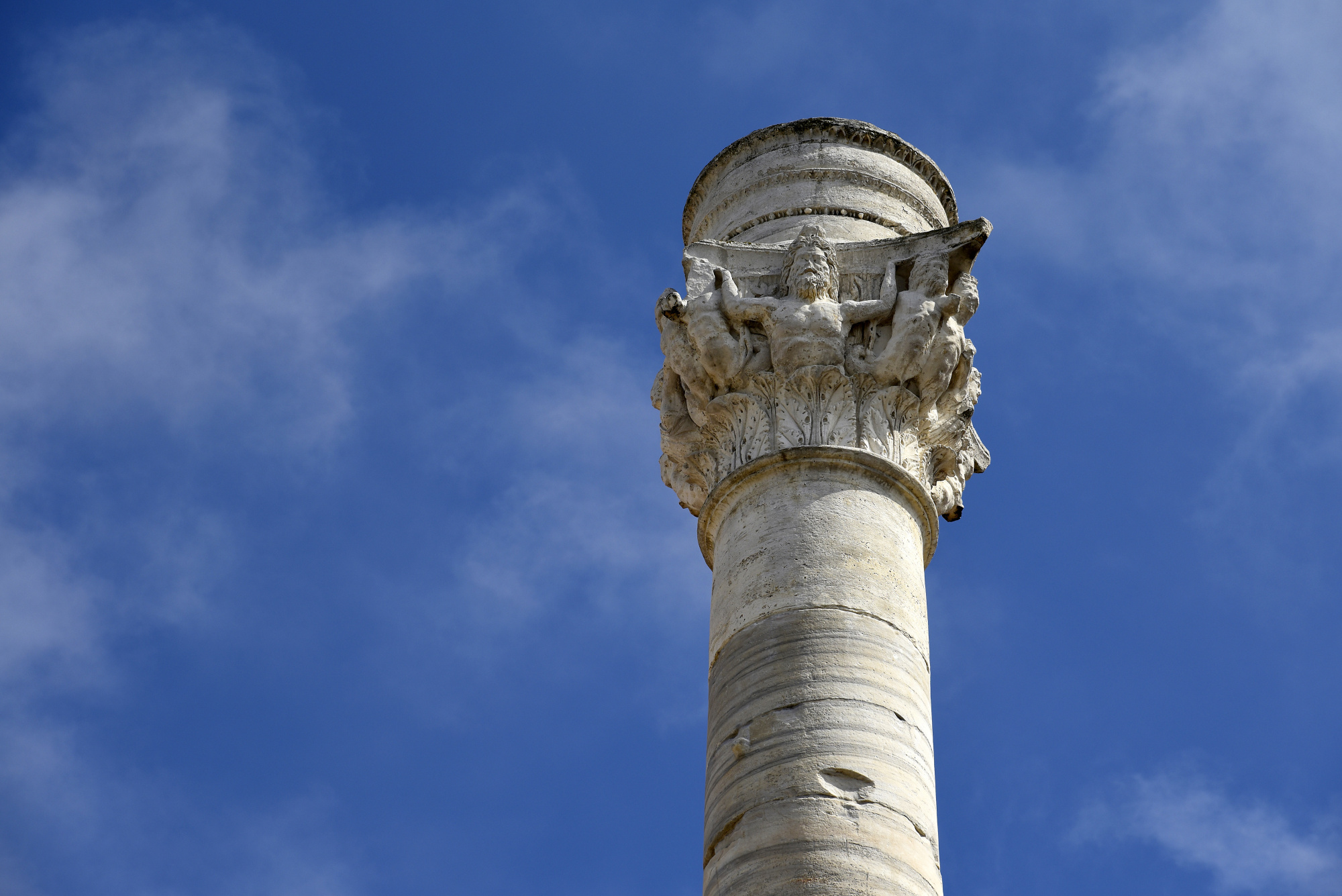 Brindisi - Roman Column; Detail | Polignano | Pictures | Geography im ...