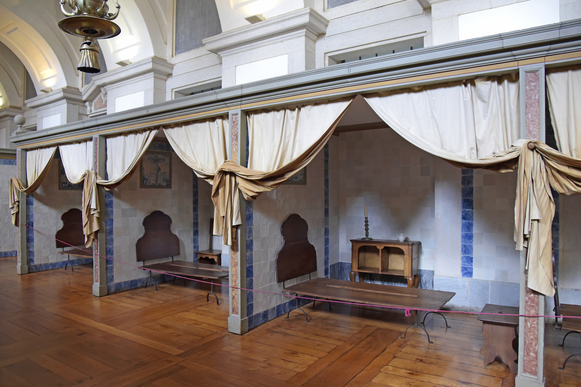 Convent and Palace of Mafra; Infirmary (2) | Around Lisbon | Geography ...