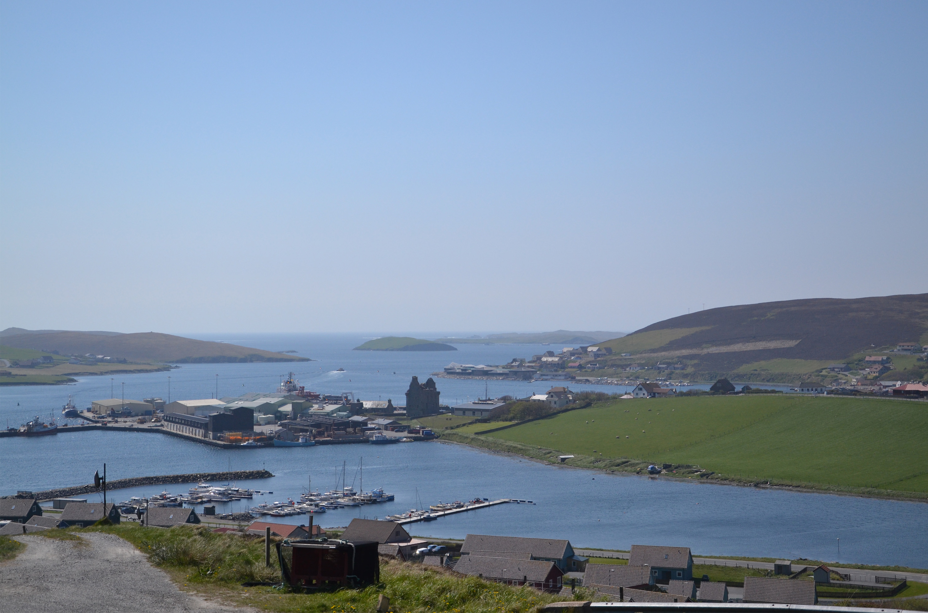 Scalloway | Pictures of the Shetland Isles | Pictures | Geography im ...