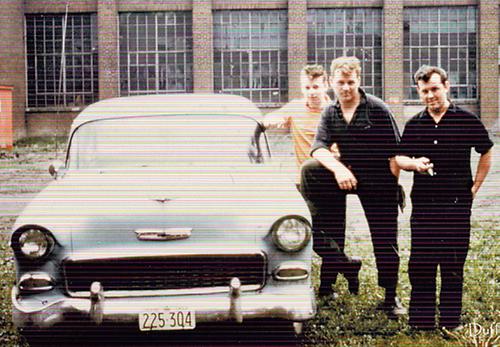 Frank Stronach | Vermischtes | Essays im Austria-Forum