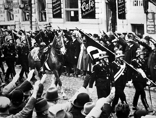 SS-Standarte 3 zieht in Wien ein | Historische Bilder | Bilder im ...